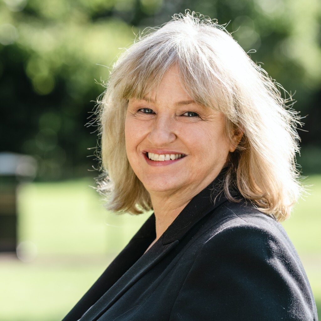 Our Team - Acclaro Advisory